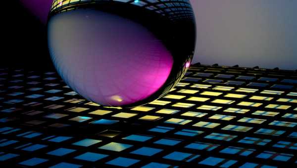 Navigate Back & Forth in VS Code · Daniela Baron